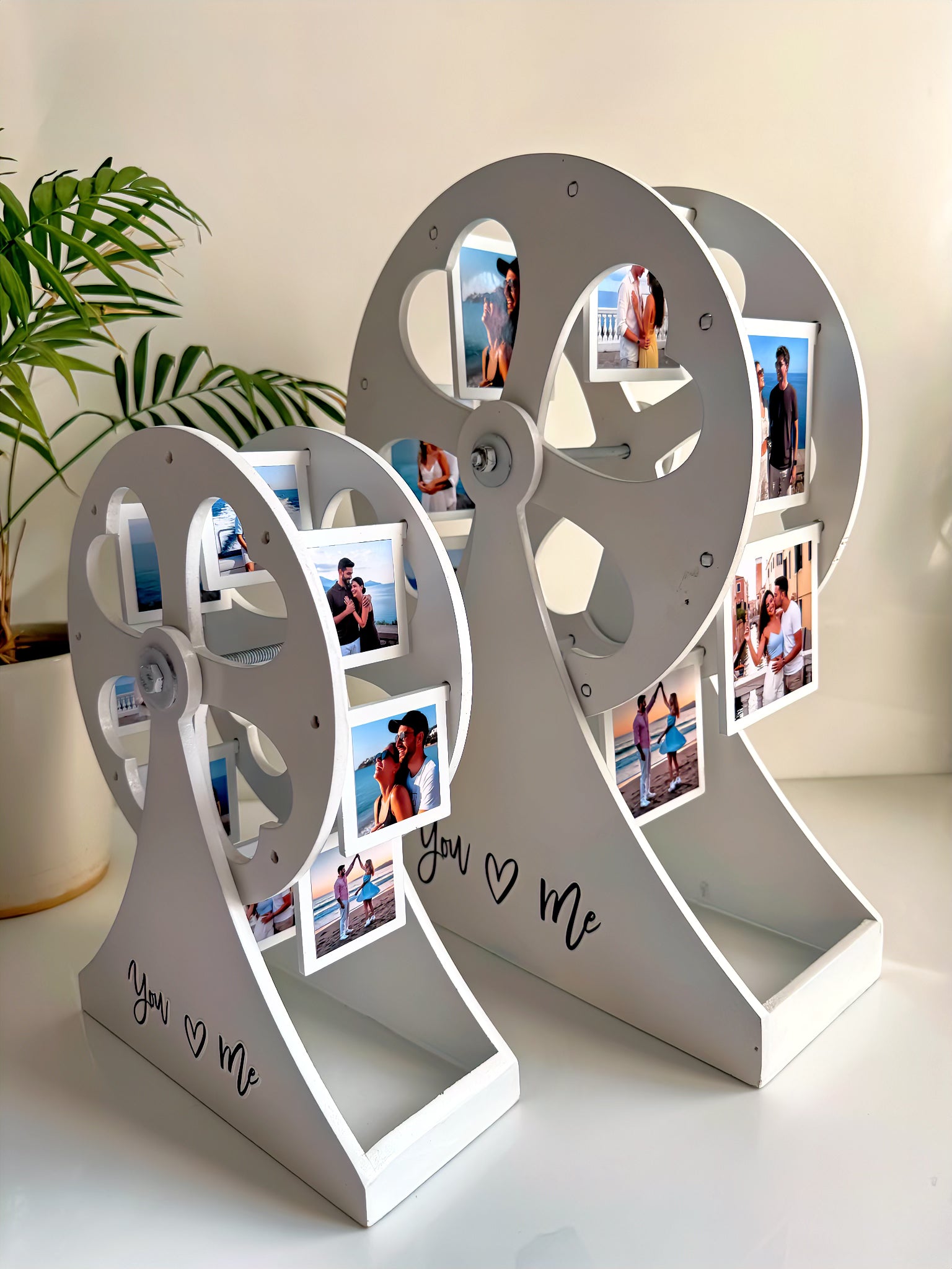 Ferris Wheel – Romantic Decorative Gift with Rotating Photo Display ...